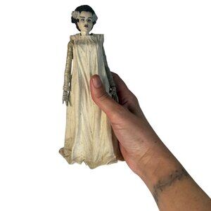 Toys | Universal Monsters The Bride Of Frankenstein Figure Diamond ...